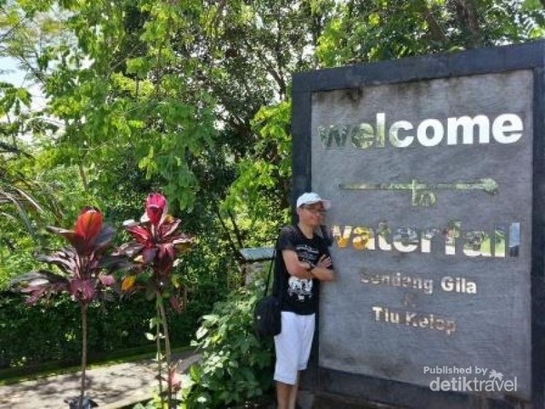 Pesona Air Terjun Sendang Gile & Tiu Kelep di Lombok Pesona Air Terjun Sendang Gile & Tiu Kelep di Lombok
