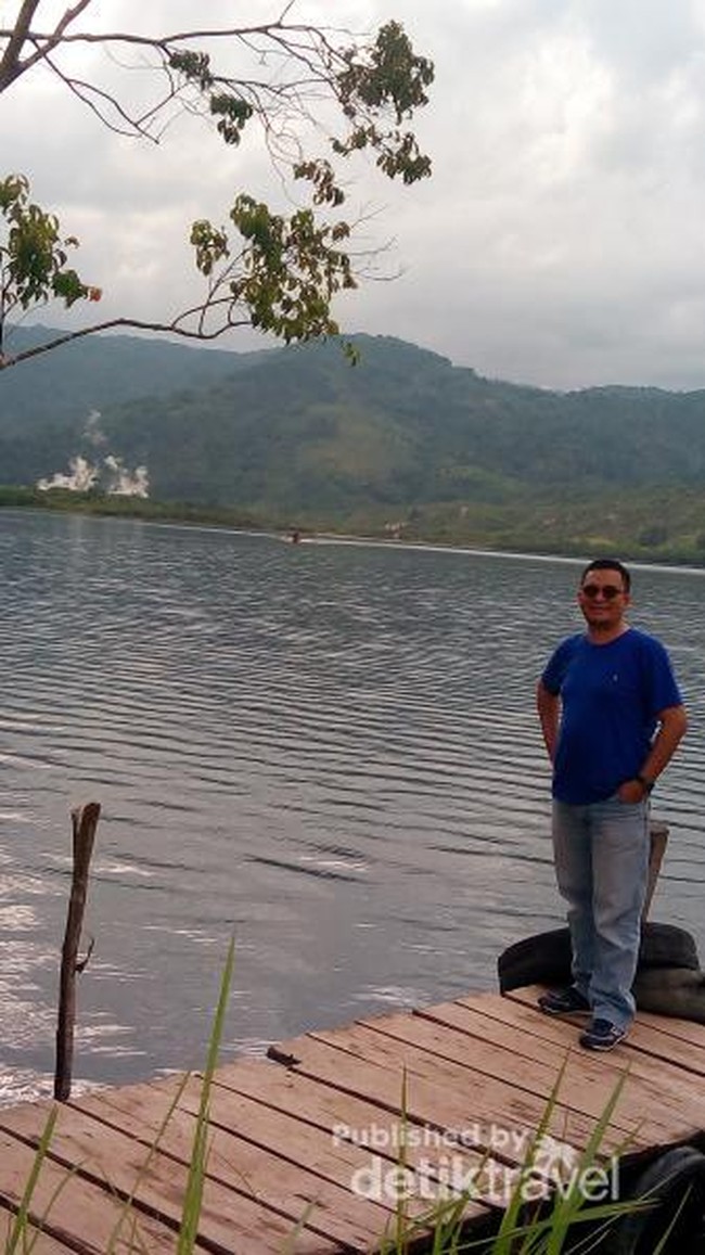 Pesona Keindahan Danau Asam Suoh Lampung Barat - Halaman 3 Pesona Keindahan Danau Asam Suoh Lampung Barat - Halaman 3