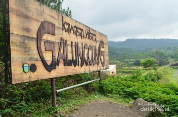 Petualangan Menuju Kawah Gunung Galunggung