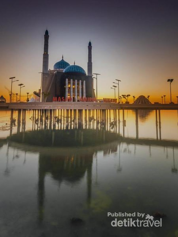 Senja Indah di Kota Makassar