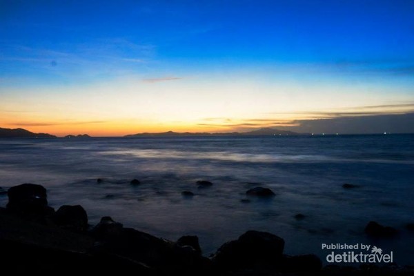 Siapa Sangka, Sunset di Pantai Aceh Seindah Ini