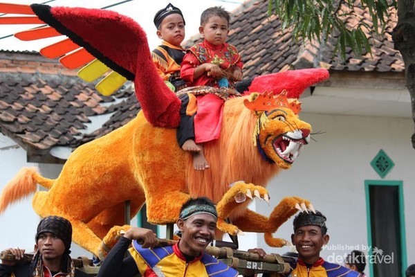 Sisingaan, Festival Seru dari Subang