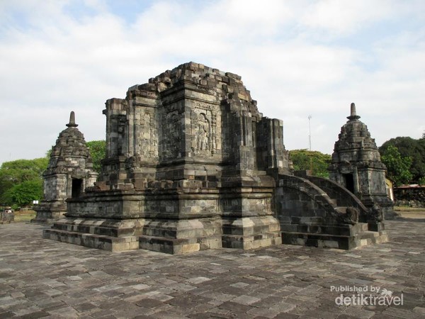 Sudut Candi Prambanan yang Kamu Belum Tahu