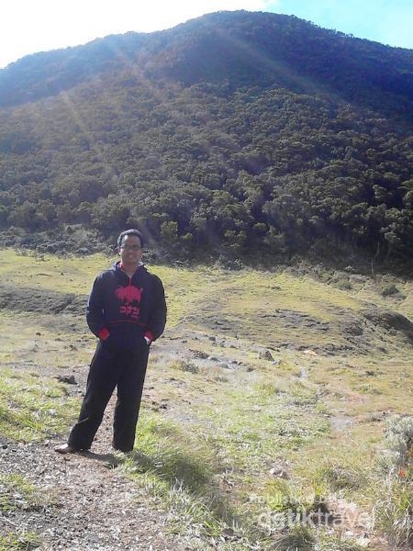 Sudut Cantik Alun-alun Surya Kencana di Gunung Gede