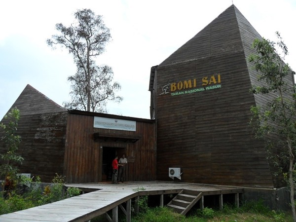 Uniknya Taman Nasional Wasur
