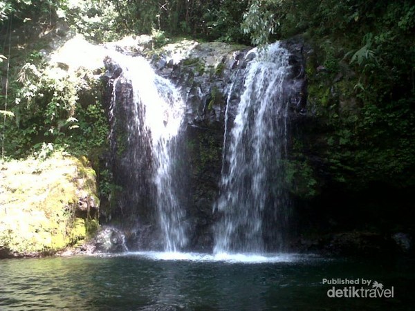 Ziarah Makam Ma Eroh, Pahlawan Lingkungan yang Terlupakan
