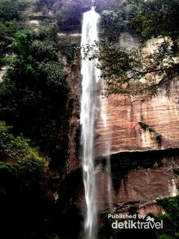 4 Air Terjun Keren di Lembah Harau