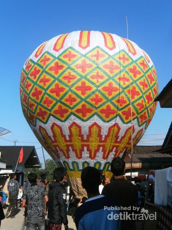 Balon Udara Tradisional, Wisata Unik Mudik di Wonosobo