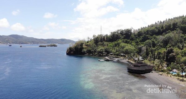 Foto Drone: Selat Lembeh Bikin Jatuh Cinta