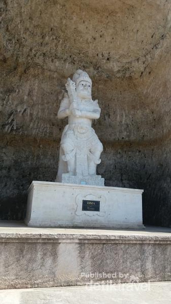 Indahnya Pantai Pandawa