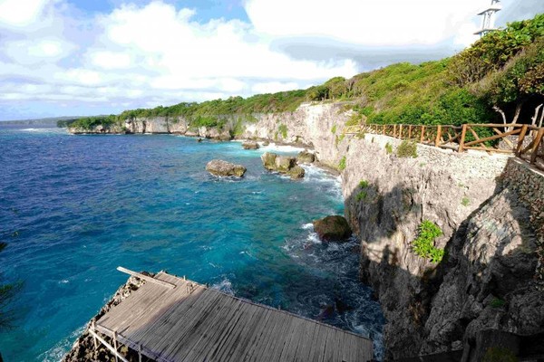 Inikah Tebing Paling Indah di Indonesia?