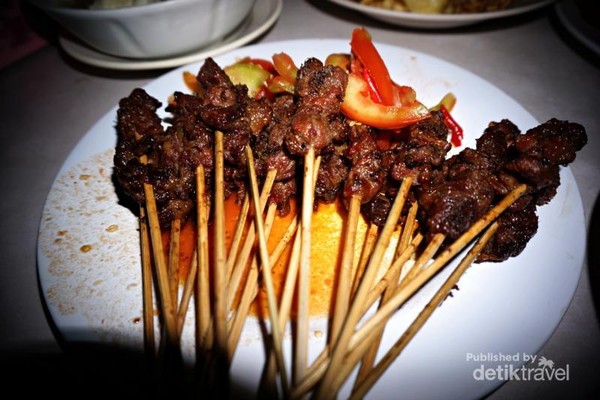 Liburan ke Purwakarta, Wajib Coba Sate Maranggi