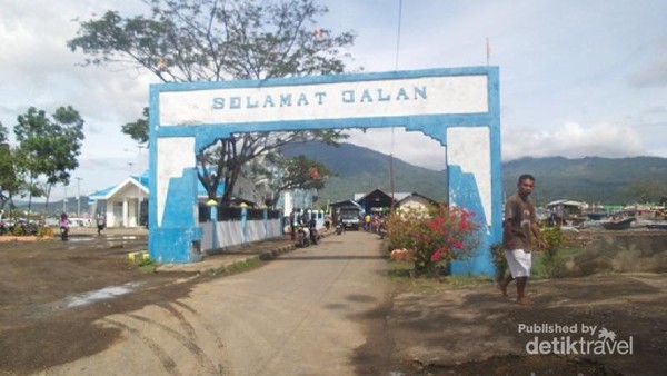 Melihat Keindahan Pulau Lembeh dari Mata Kamera