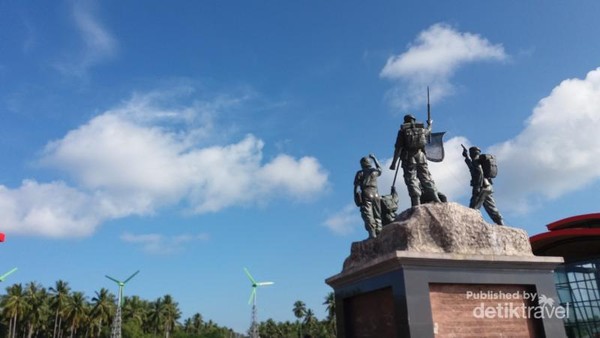 Mengenal Monumen Trikora di Morotai