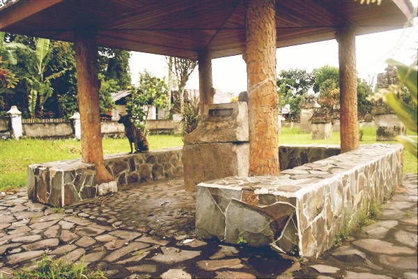 Tapikong dan Keindahan Manado