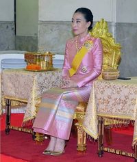 Foto: Transformasi Gaya Rambut Putri Raja Thailand yang Bikin Heboh