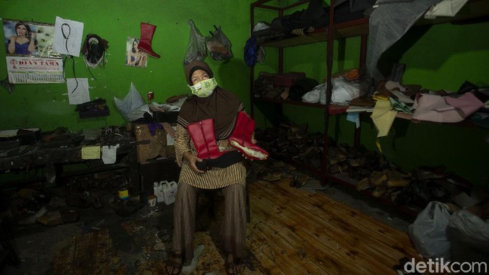 Kerajinan Kulit Manding Bantul Bertahan di Masa Pandemi