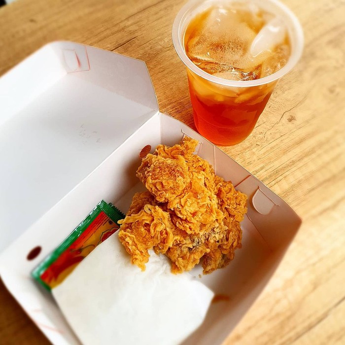 20 Fried Chicken Murah Meriah Ada di Sini