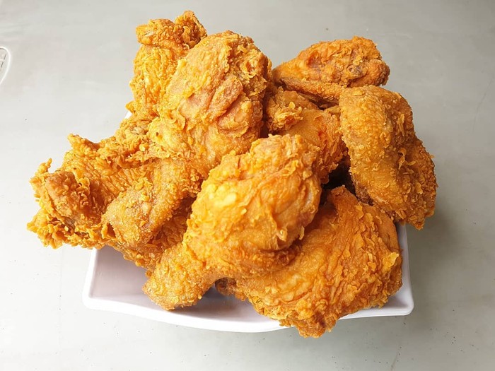 20 Fried Chicken Murah Meriah Ada di Sini