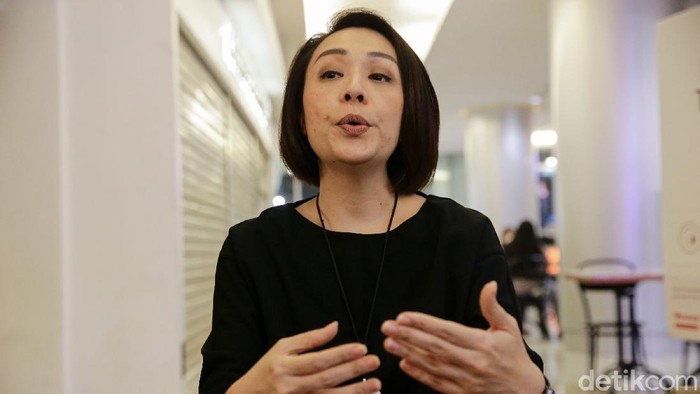 Tangis Istri Dirut Taspen yang Alami KDRT Tangis Istri Dirut Taspen yang Alami KDRT