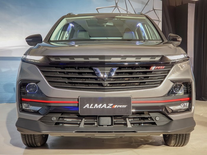 Spesifikasi Wuling Almaz RS: Fitur Makin Berlimpah, Harga Masih Tanda Tanya Spesifikasi Wuling Almaz RS: Fitur Makin Berlimpah, Harga Masih Tanda Tanya