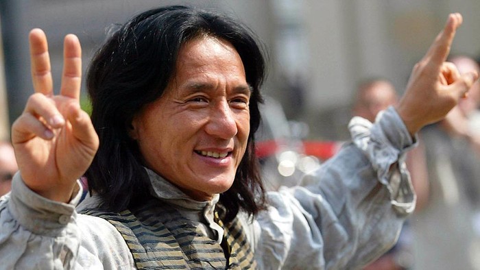 Potret Aktor Laga Jackie Chan dari Masa ke Masa