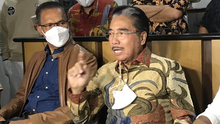 Hotma Sitompul Tak Terima Mertuanya Dilibatkan: Hancur Hati Saya Hotma Sitompul Tak Terima Mertuanya Dilibatkan: Hancur Hati Saya