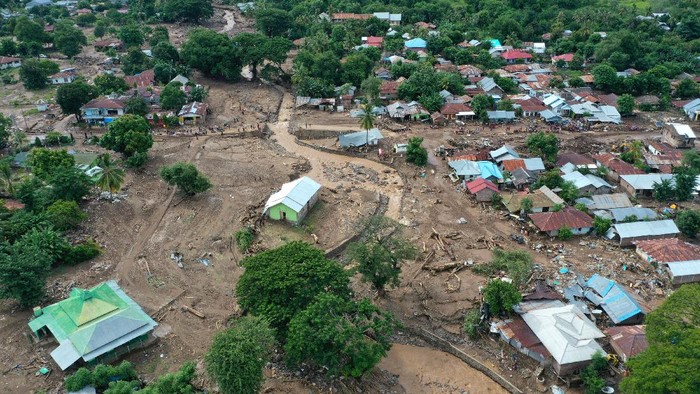 Update Bencana Banjir Bandang Dan Longsor Di Ntt Ntb 167 Tewas 45 Hilang