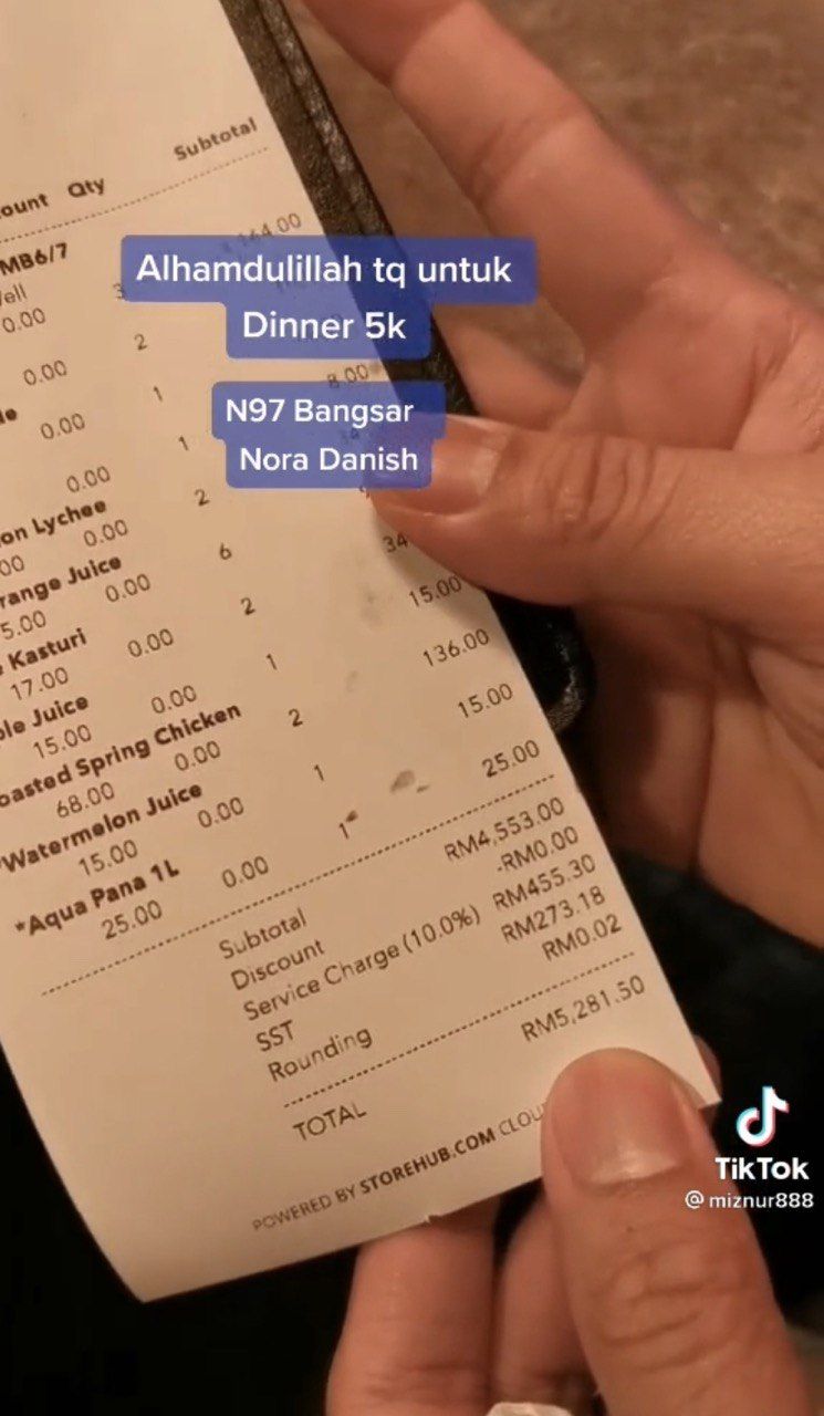 Pamer Bon Makan di Restoran Rp 18,7 Juta, Wanita Ini Dihujat Netizen Pamer Bon Makan di Restoran Rp 18,7 Juta, Wanita Ini Dihujat Netizen
