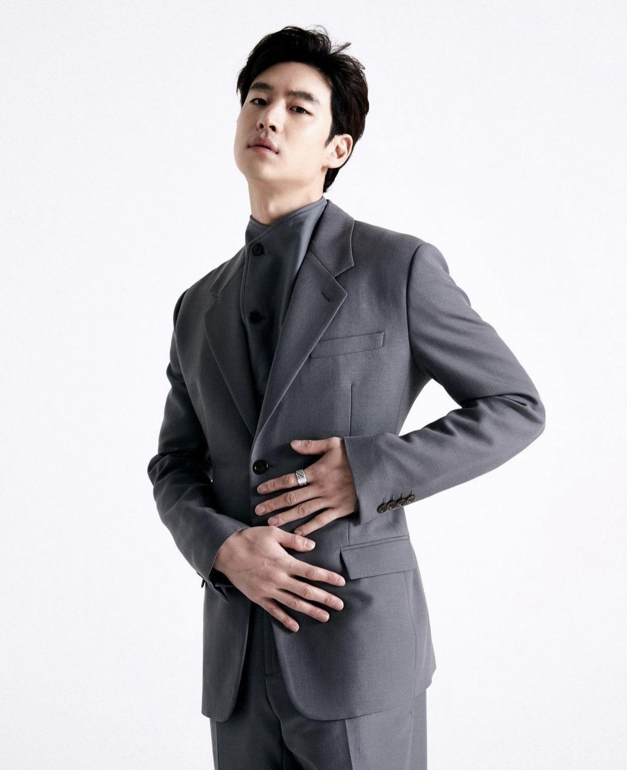 10 Fakta Lee Je Hoon Bintang Taxi Driver Yang Awet Muda Di Umur 36 Tahun