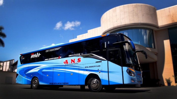 Foto-foto Bus Baru PO ANS, Berkelas Pakai Single Glass
