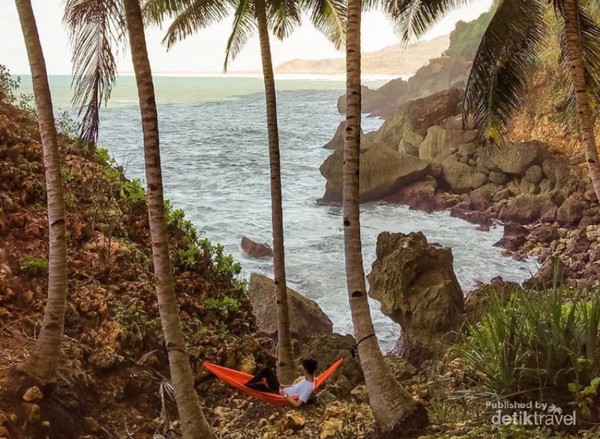 Wisata Adrenalin di Goa Langse Yogya yang Kamu Belum Tahu