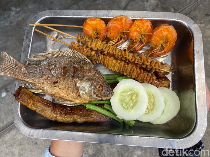 Puedes Poll! Penyetan Bang Ali dengan 3 Level Sambal