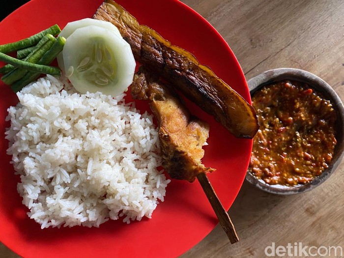 Puedes Poll! Penyetan Bang Ali dengan 3 Level Sambal