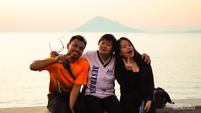 Ide Ngabuburit: Menikmati Sunset di Boulevard Manado