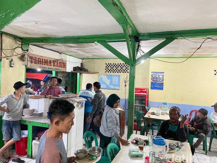 Potret Perjalanan Menggunakan Bus PO SAN, Berangkat dari Jakarta