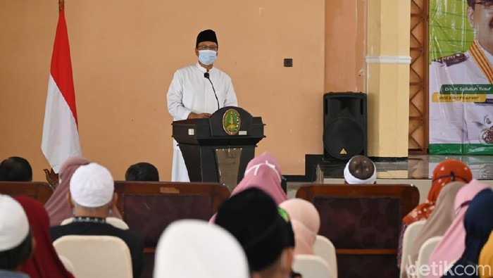 Gus Ipul Ajak Milenial Jadi Petugas Pemulasaran Jenazah Gus Ipul Ajak Milenial Jadi Petugas Pemulasaran Jenazah