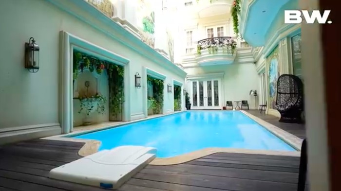 Intip Jeroan Rumah Helena Lim di PIK, Ada Salon hingga Gym Pribadi