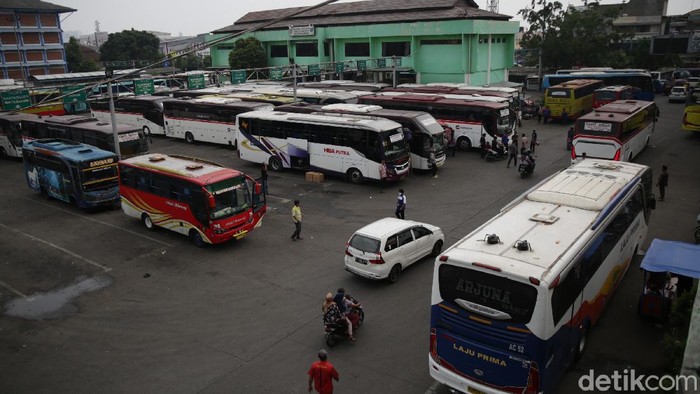 Kembali Beroperasi, Terminal Bekasi Bergeliat Lagi
