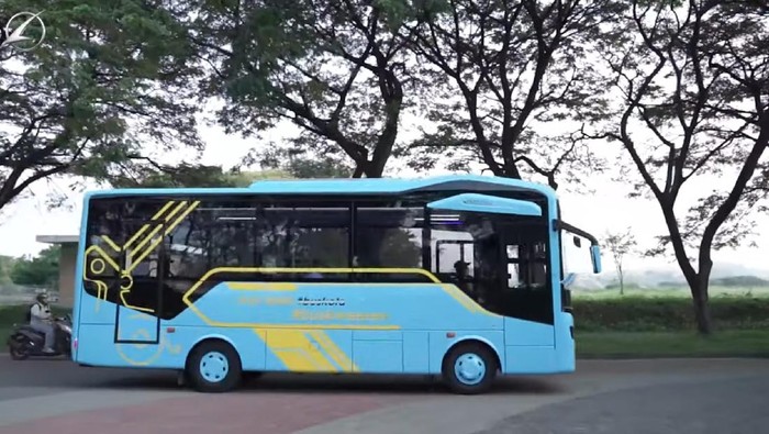 Laksana Rilis Bus Medium Nucleus: Fasilitas Komplet, Harga Tak Sampai ... Laksana Rilis Bus Medium Nucleus: Fasilitas Komplet, Harga Tak Sampai ...
