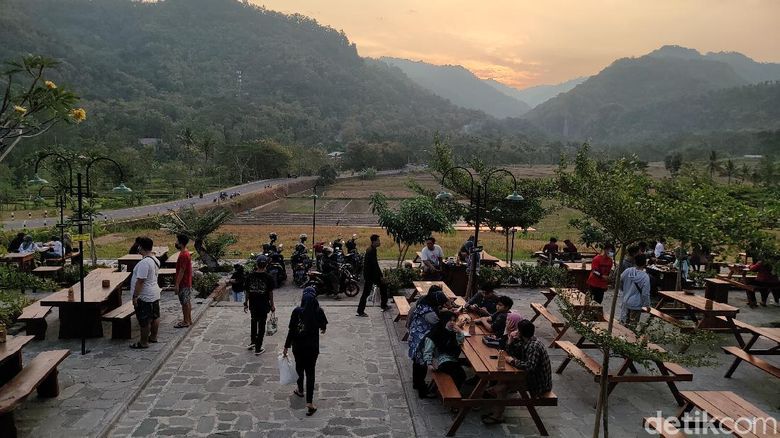 Kopi Ingkar Janji, Kedai yang Lagi Hits di Kulon Progo Kopi Ingkar Janji, Kedai yang Lagi Hits di Kulon Progo