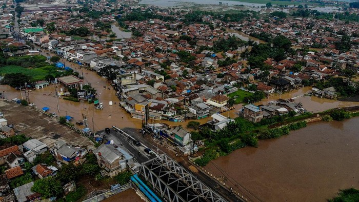 Potret Udara Banjir di Bandung Akibat Luapan Sungai Citarum
