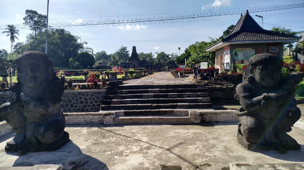 Candi Penataran Logo Penataran Temple Hindu Kingdom History In