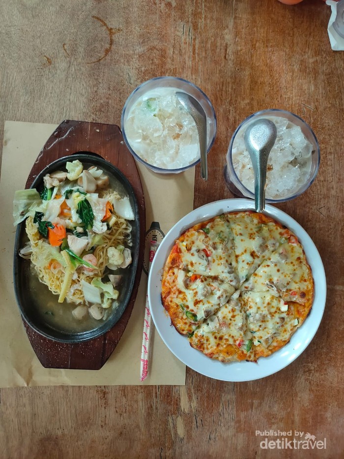 Rekomendasi Cafe dan Tempat Kuliner Hits di Bogor
