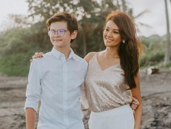 6 Foto Suami Baru Farah Quinn Akhirnya Diungkap ke Publik, Parasnya Disorot