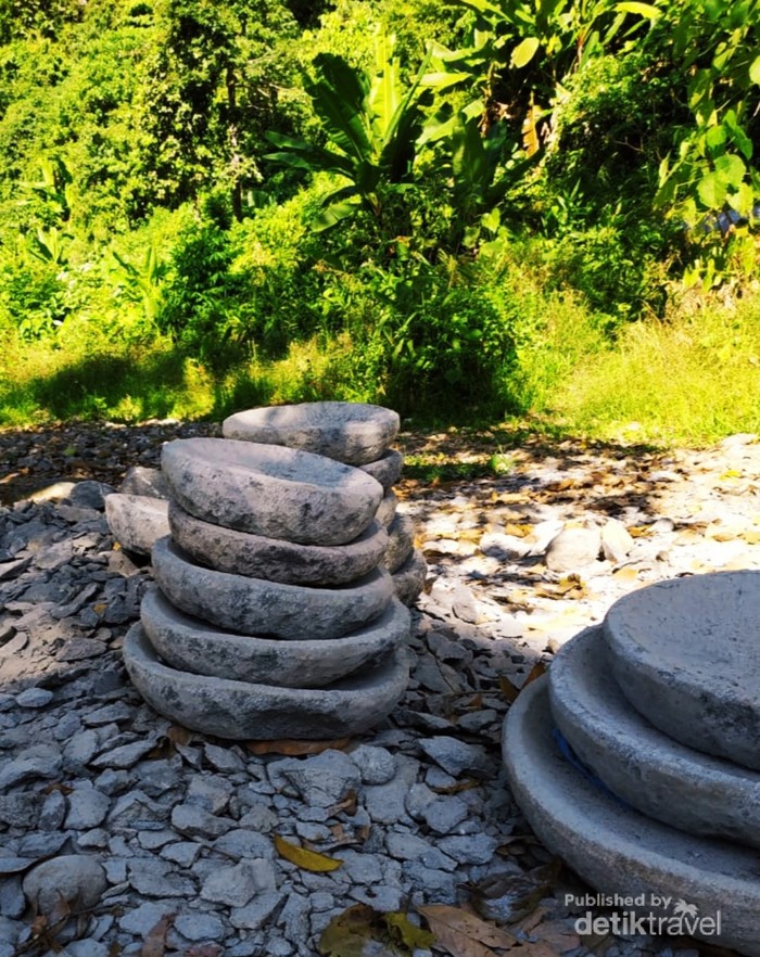 Mengenal Batu Lado, Si Gilingan dari Tanah Minang