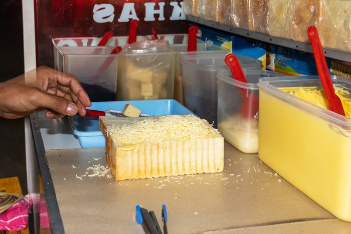 20 Roti Bakar Bandung Enak Ada Di Sini!