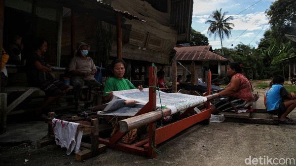 Pesona Desa Meat Toba Menanti Disambangi
