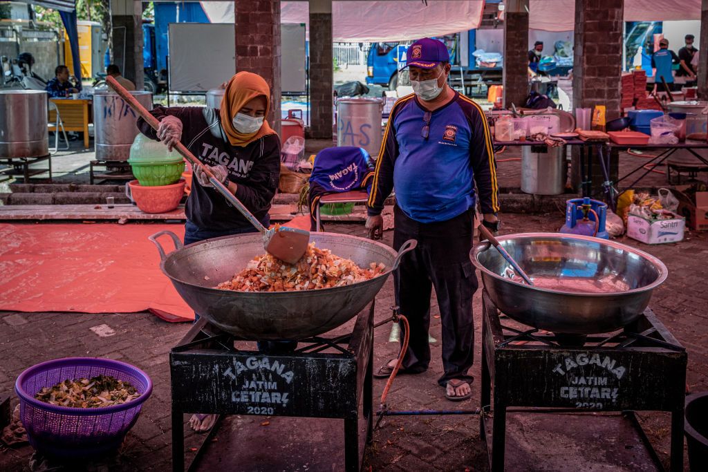 Komunitas dan Restoran Kompak Kirimkan Makanan Gratis untuk Pasien ... Komunitas dan Restoran Kompak Kirimkan Makanan Gratis untuk Pasien ...