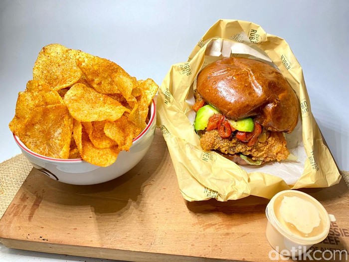 Krenyes Gurih Buttermilk Fried Chicken dari Dapur Ruben